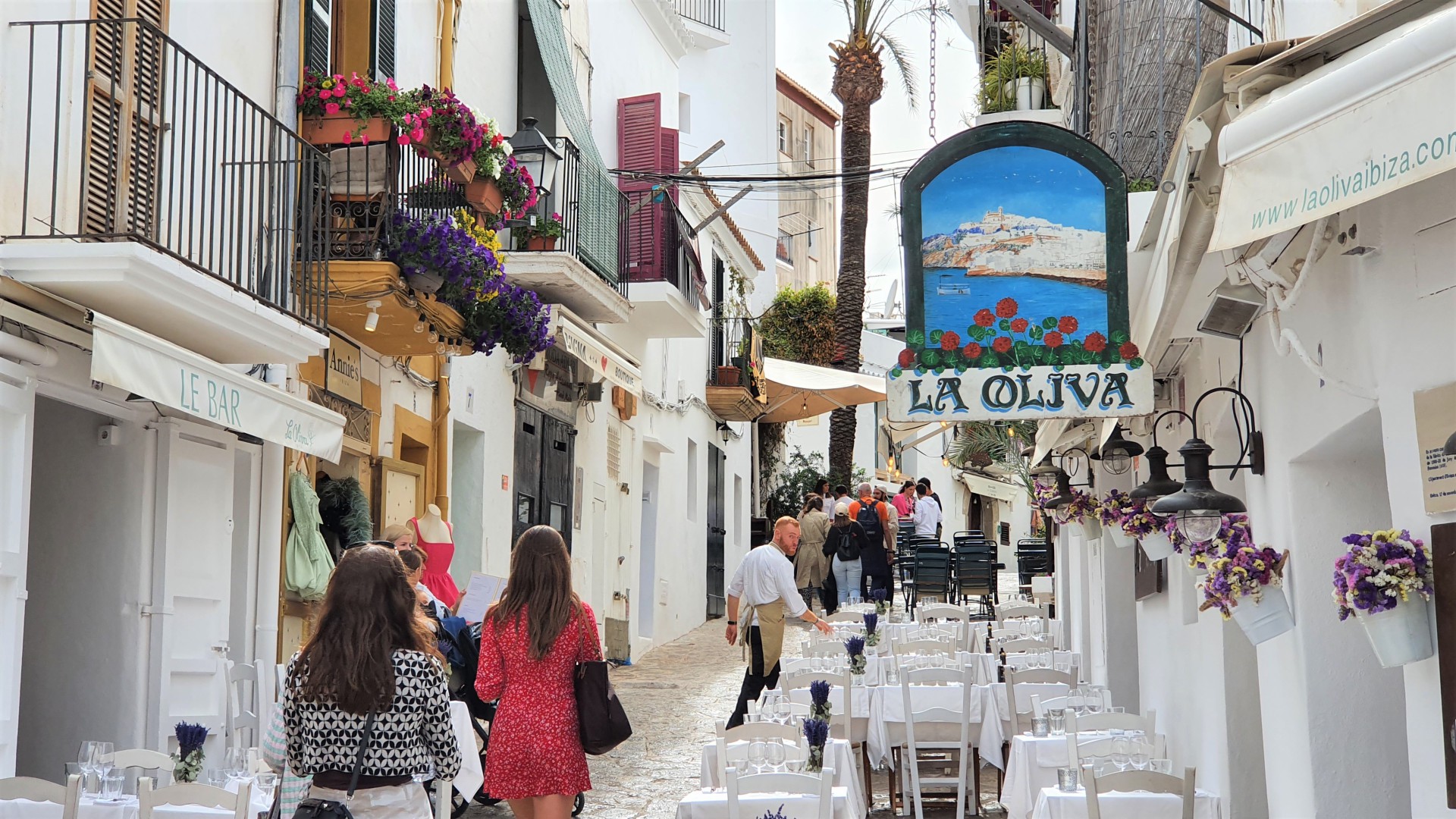 Ibiza-Stad - ontdek bezienswaardigheden, winkelen, hotels en stranden